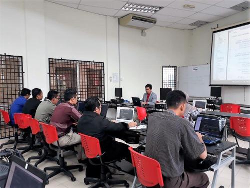 Kursus PHP Laravel - Kursus Programming PHP MySQL Laravel (Asas) Kursus PHP Laravel - Kursus Programming PHP MySQL Laravel (Asas)